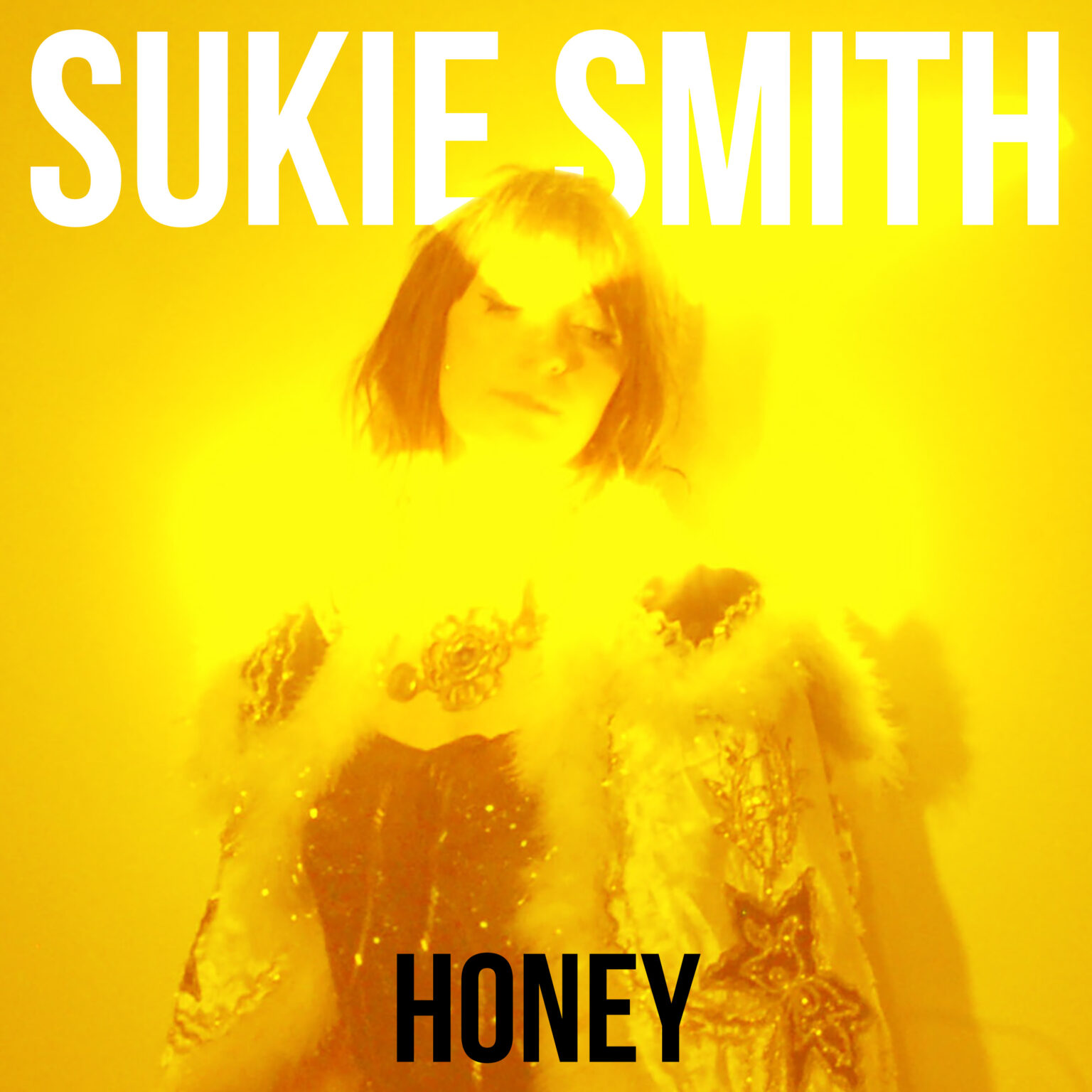 Exclusive Interview with Sukie Smith: On "Honey," Survival, and Sonic ...